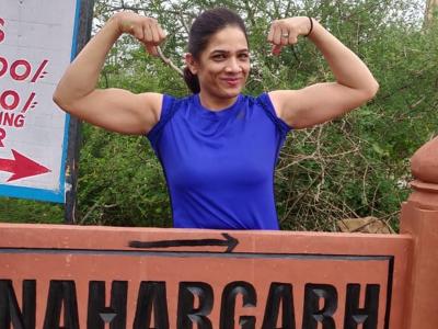 Priya Singh from Rajasthan won gold medal in body building championship ...