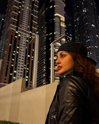 सलमानच्या 'या' अभिनेत्रीने सोडली फिल्म इंडस्ट्री, दुबईतल्या रिअल ...