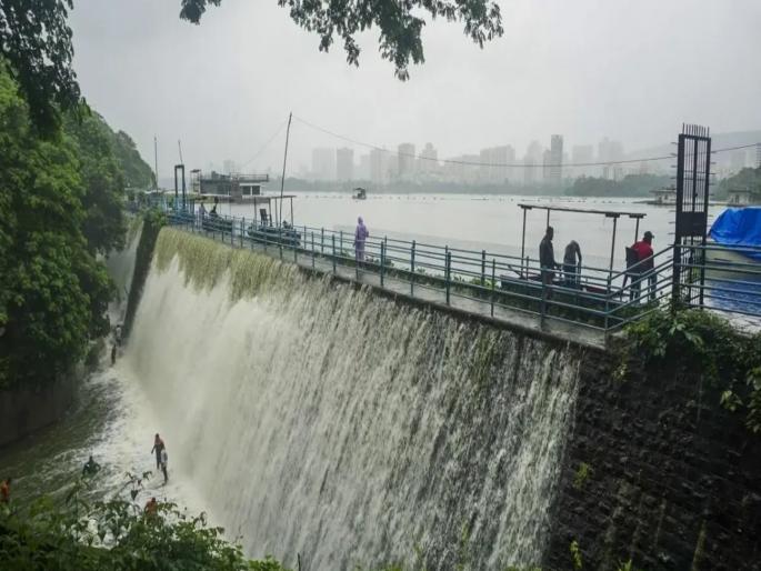 मुंबईचा पाणीसाठा अवघा ८ टक्के उरला; २० टक्के पाणीकपातीची टांगती तलवार ...