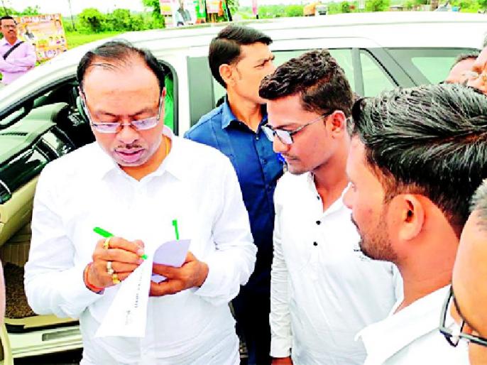 मारडा रस्ता, तलाठी कार्यालयासाठी हवा निधी - Marathi News | Road funding ...