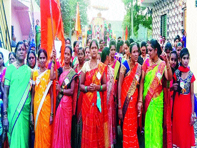 संत रोहिदास महाराज जयंतीनिमित्त मिरवणूक - Marathi News | Celebration on ...