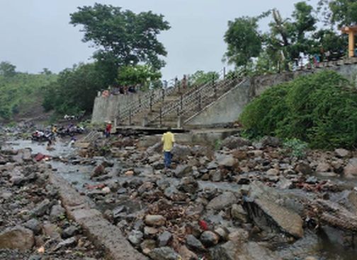 उनपदेव पर्यटनस्थळाकडे दुर्लक्षामुळे नाराजी - Marathi News ...