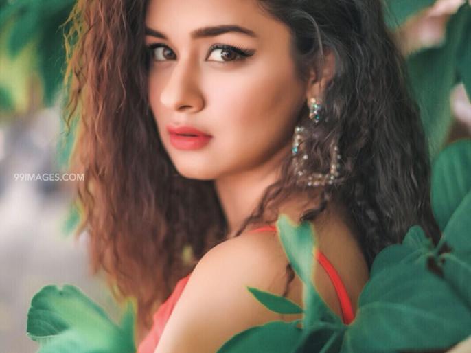 Avneet Kaur | Avneet Kaur Latest News | Avneet Kaur Net Worth | Avneet ...