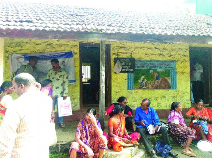 पोलादपूर तलाठी कार्यालयाचे बिल थकले - Marathi News | The Poladpur ...