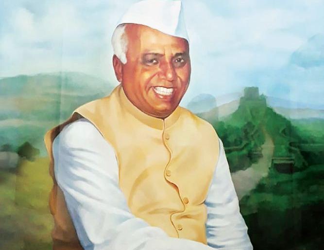 दृष्टिकोन: ज्ञानमंदिरे उभे करणारा नेता यशवंतराव चव्हाण - Marathi News ...