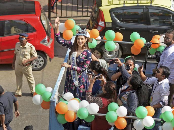 Miss World Manishi Chillar'S Wildest Promotion | मुंबईत काढण्यात आली ...