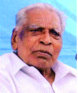 शेपटीने कुत्र्याला कसे वागावे हे सांगण्यासारखे -एन. डी. पाटील - Marathi ...