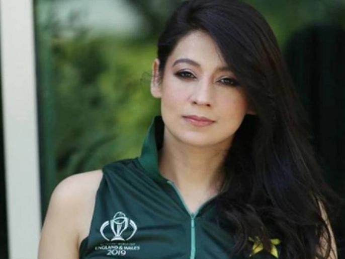When Virat Kohli's biggest female fan Rizla Rehan said, 'Mujhe Virat de ...