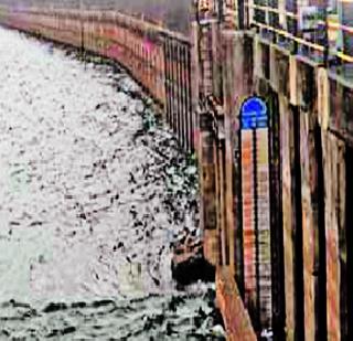 Flooding Of River Neera | नीरा नदीला पूरस्थिती | Lokmat.Com