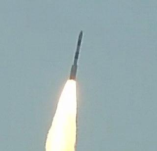 इस्त्रोने रचला इतिहास, एकाचवेळी वीस उपग्रहांचे यशस्वी प्रक्षेपण ...