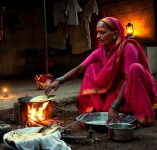 Video: 'Chaliwar Bach' Offers 4 Thousand Women Jobs! | Video ...