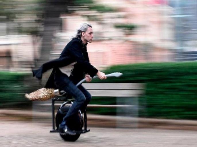 SEE PICS! Check out this 'Flying Broom' with an Electric Unicycle | www ...