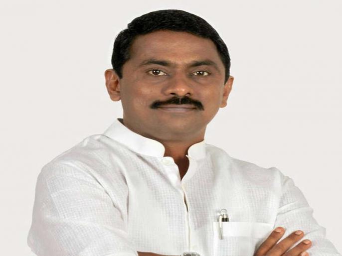 ग्रामीण भागासही विकासाच्या मुख्य प्रवाहात आणणार - Marathi News | Rural areas will also be ...