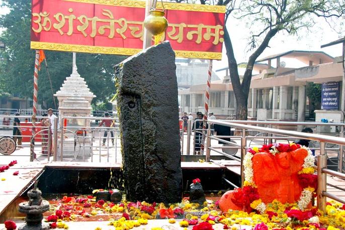 शनि शिंगणापूर ताज्या मराठी बातम्या | shani shinganapur Online News in ...
