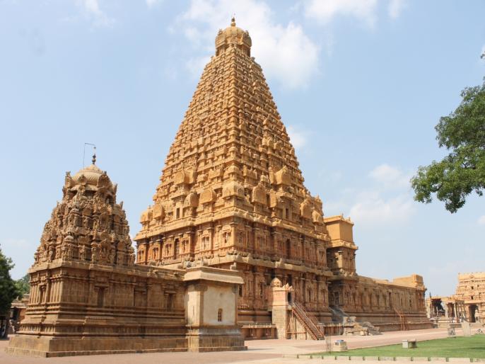 तंजावरमधील बृहदेश्वर मंदिराची 1032 वर्षे - Marathi News | 1032 years of ...
