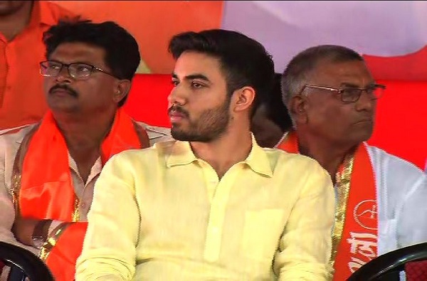 कोणत्याही परिस्थितीत आरेचं जंगल वाचविणारच; तेजस ठाकरेंनी स्पष्ट केली ...