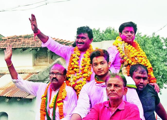 Umred Election Results : पारवे हरले, पारवे जिंकले! काँग्रेसने ...