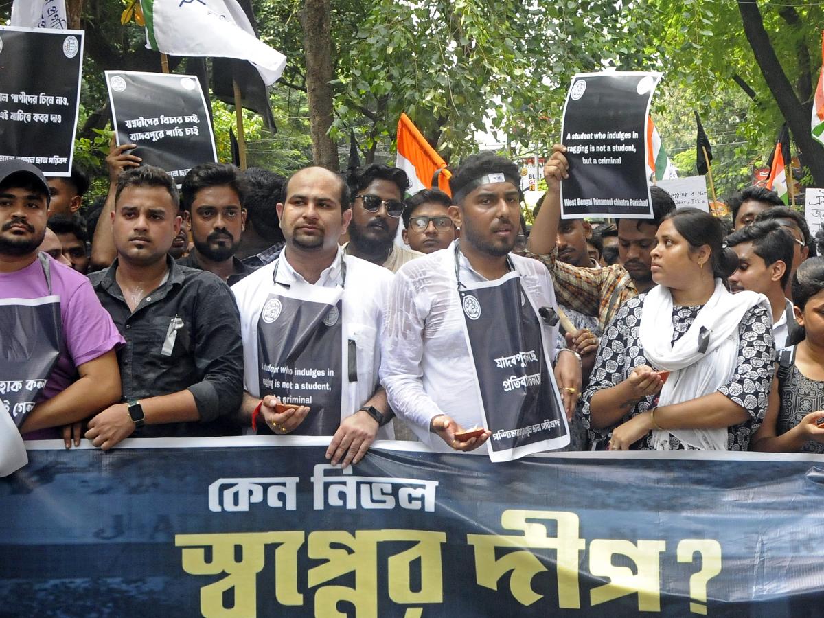 JU ragging death: NHRC sends notice to varsity, Bengal govt, DGP - www ...