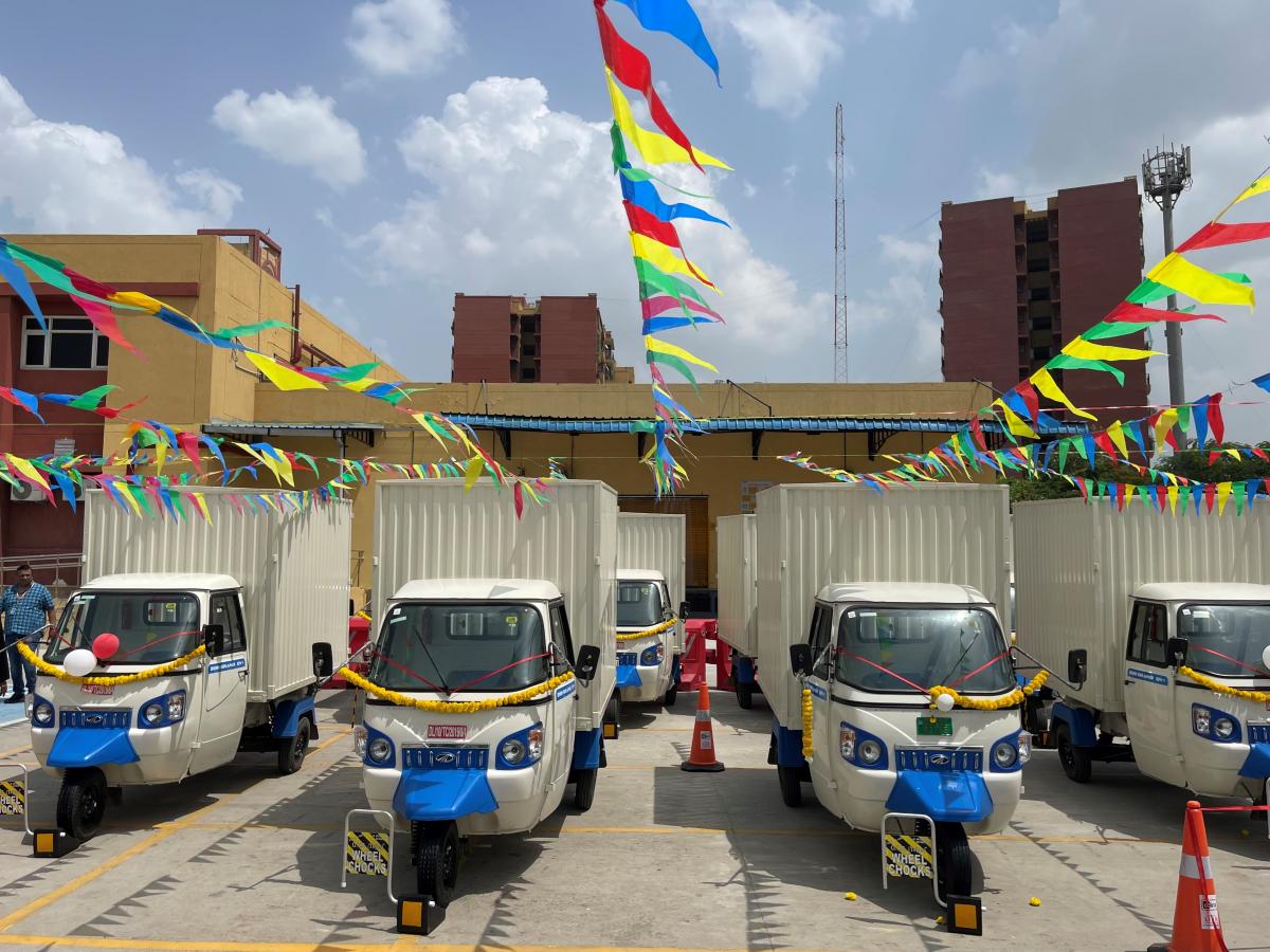 Amazon kick-starts global last mile fleet programme in India with all ...