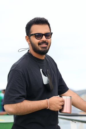 'Lootere' director Jai Mehta shares secret: Vivek Gomber shot firing ...