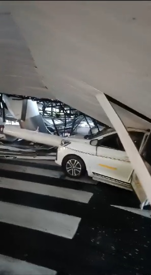 Delhi airport canopy collapse: One dead, several injured - www ...