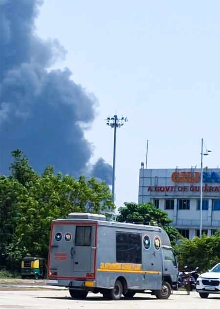 Air India's flight AI171 crashes in Ahmedabad, airline shares update ...