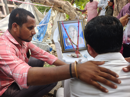 Ahmedabad crash: Husband who lost pregnant wife rejects final ...