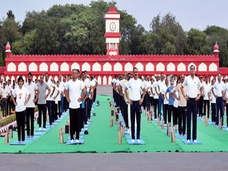 Delhi: 6,000 people join NDMC’s International Day of Yoga events at 9 ...