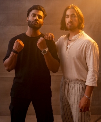 Rapper Akash Ahuja, Trapperx collaborate for track 'Back to Bombay ...