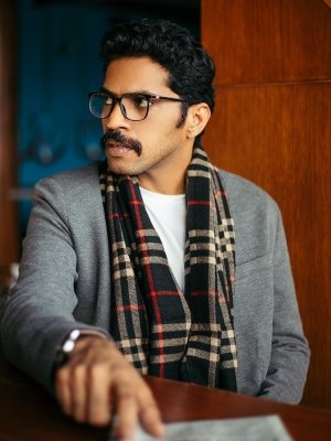 Manuj Sharma used prosthetics for his part in 'Phone Bhoot' - www ...