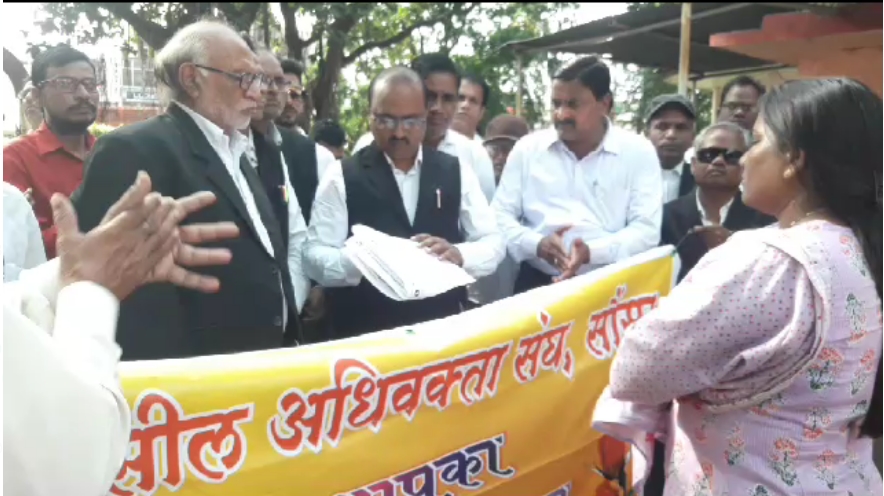 Locals protest CM Chouhan’s announcement to make Pandhurna MP's 55th ...