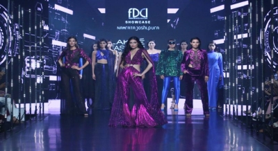 LFW X FDCI features a star-studded runway - www.lokmattimes.com
