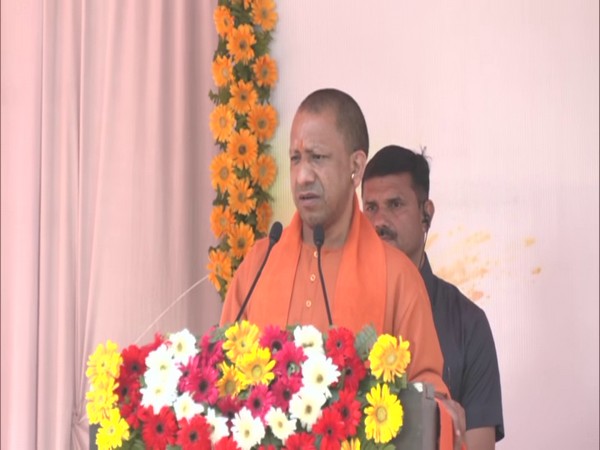 Uttar Pradesh: CM Yogi flags off Rajdhani Express bus service; will ...