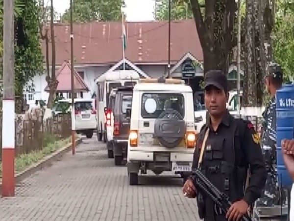 'Waris Punjab De' chief Amritpal shifted to Dibrugarh jail in Assam amid tight security - www ...