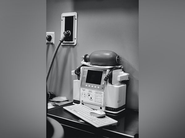 Defibrillators used in just one out of ten cardiac arrests: Study - www ...