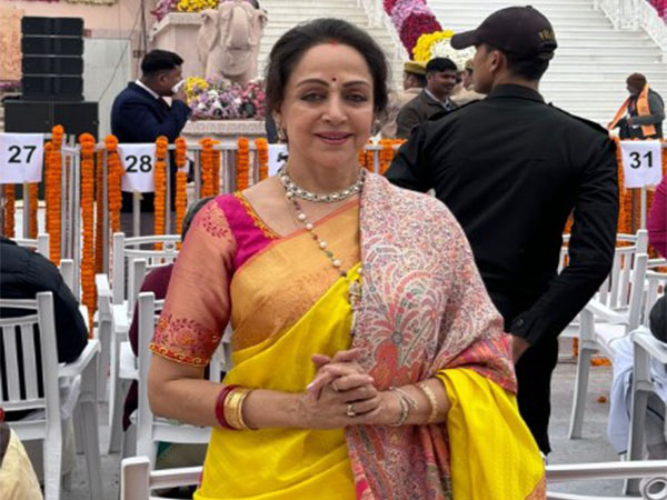 Hema Malini shares pictures from Pran Prathishta of Ram Lalla at ...