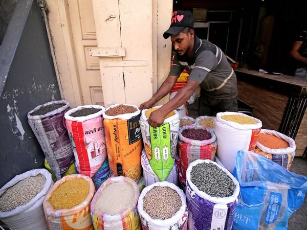 Government plans test run to make ration shops more efficient - www ...