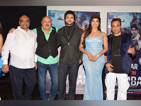 Actor turned Director Zuber K. Khan's Pyar Mei Qurban, starring Imtiyaz ...