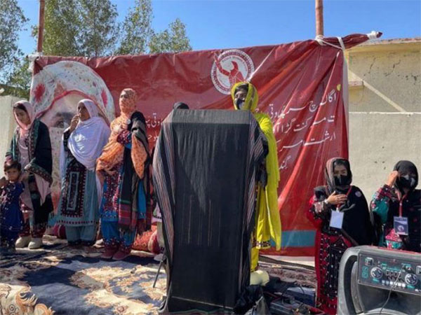 Pakistan: Baloch Women's Forum commemorates Karima Baloch on her 4th ...