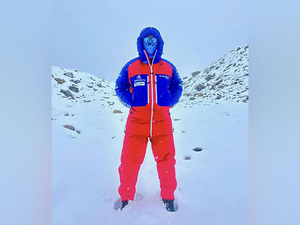 Nepal's Mingma G Sherpa receives heroic welcome after historic ascend ...
