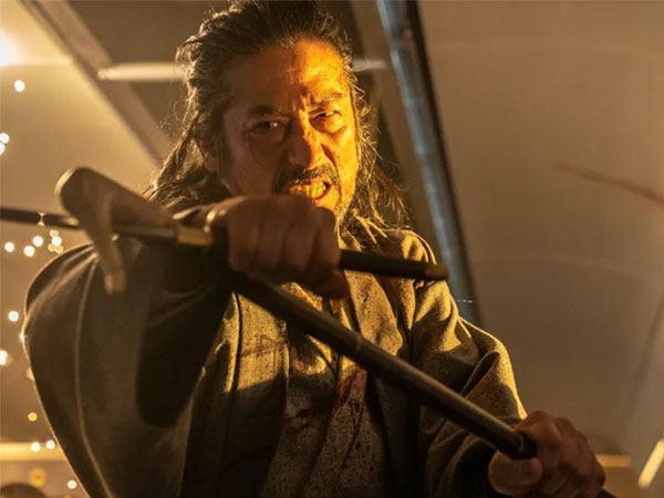 Japanese actor Hiroyuki Sanada wins Golden Globe for 'Shogun', urges ...