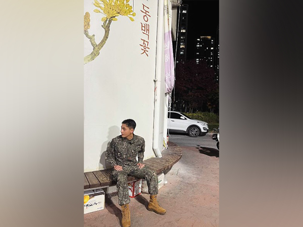 BTS' V shares unseen photos as 'Sergeant Kim'; begins countdown for his military discharge - www ...