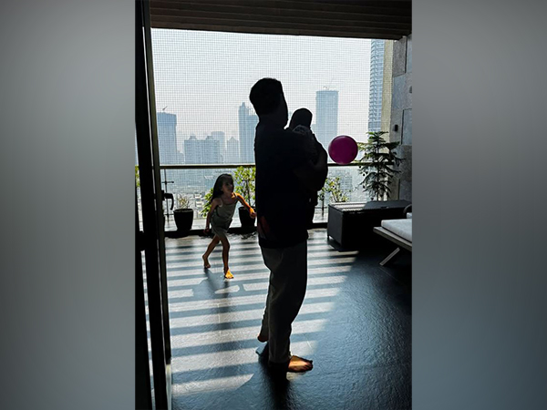 Rohit Sharma shares adorable picture from his play date with his kids ...