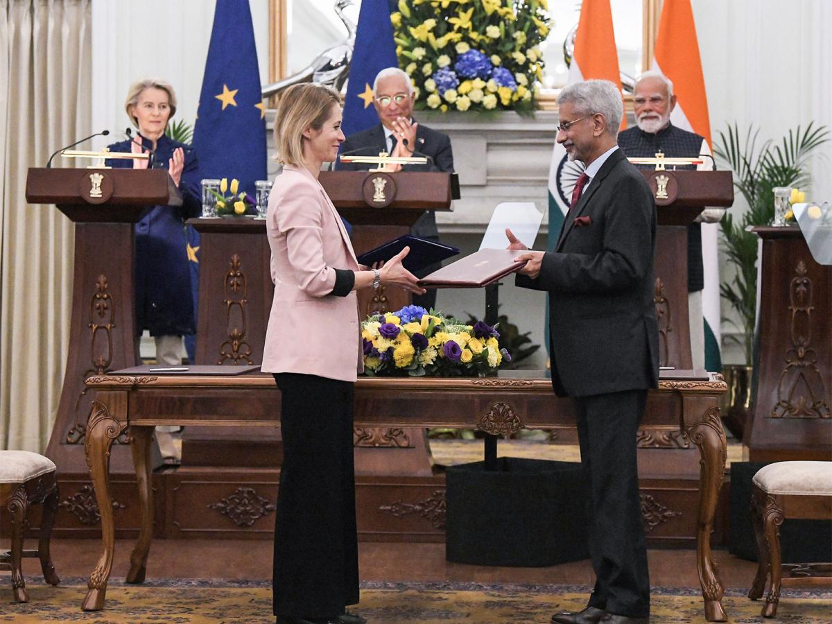 'India-EU summit will derisk global order,' says EAM Jaishankar - www ...