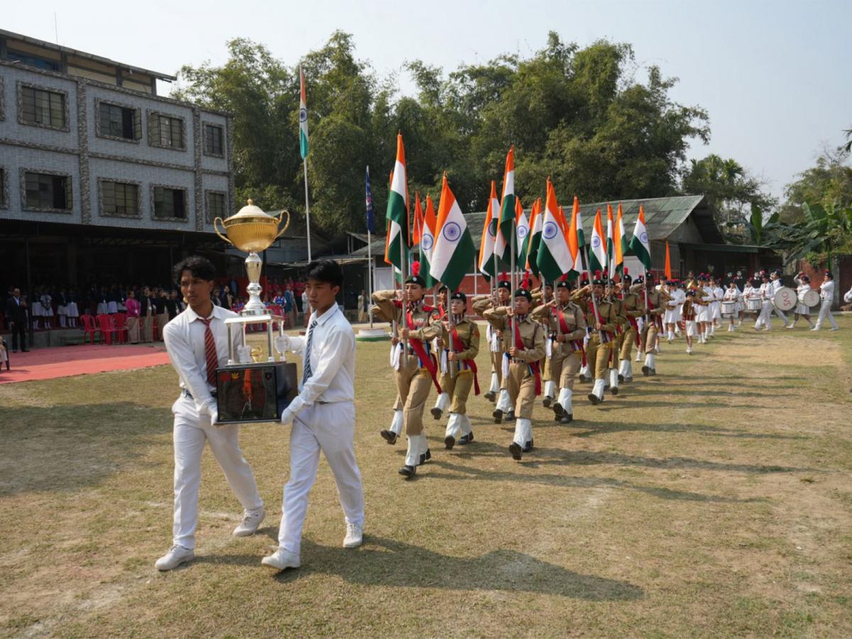 Indian Army conducts trophy tour of 21st Capt Jintu Gogoi, Vir Chakra ...