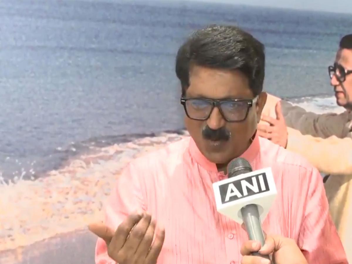 '44 papers have leaked during their rule': Shiv Sena (UBT) MP Arvind ...