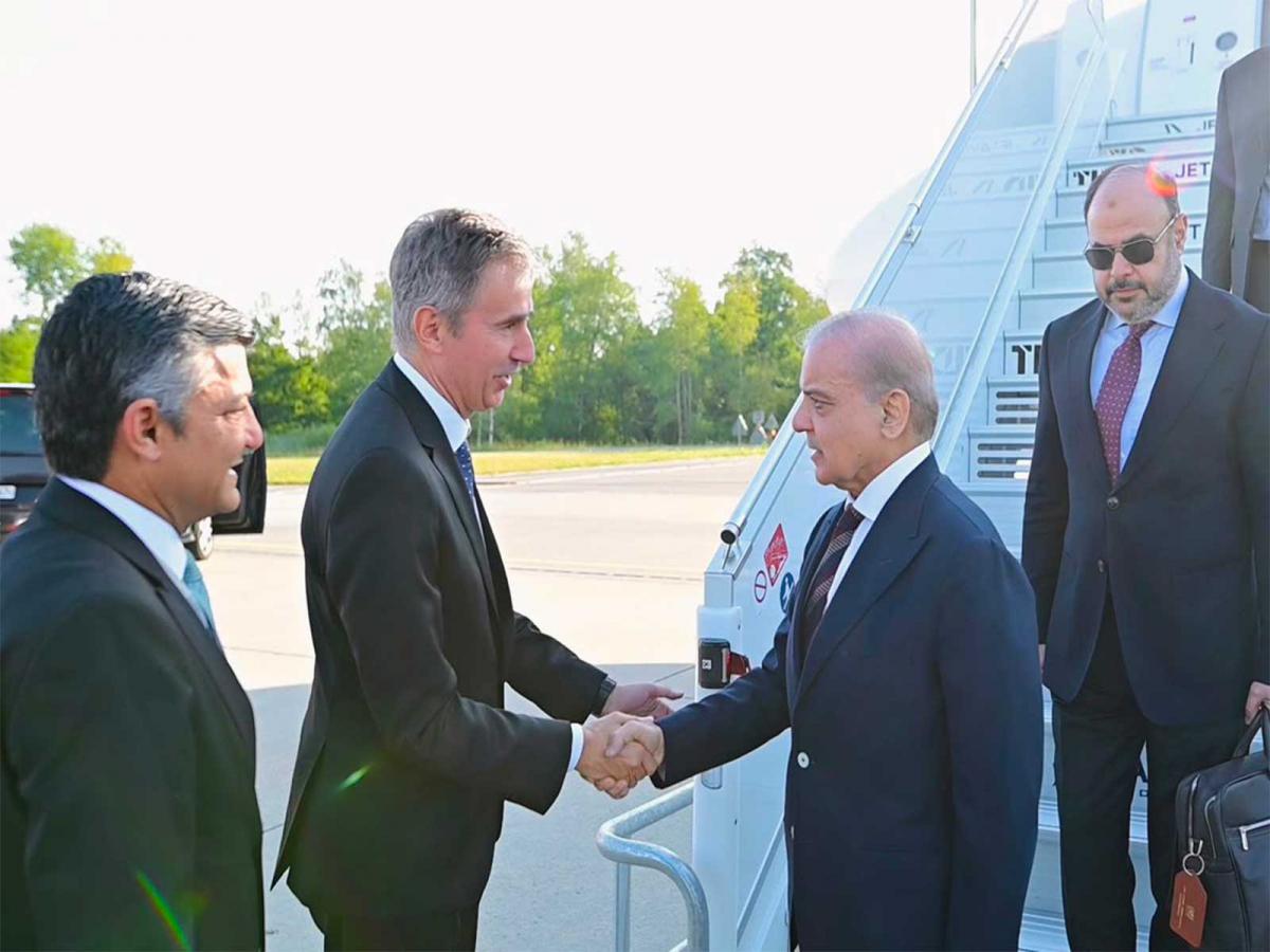 Pakistan PM Sharif, Army Chief Munir land in Zurich for US-Iran ...