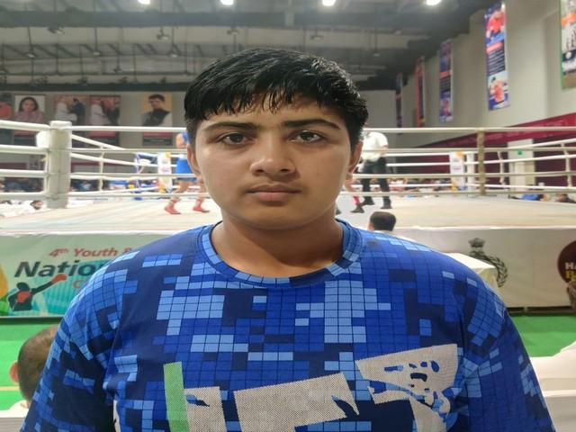 Deepika stuns world champion Alfiya Pathan in Youth National Boxing ...