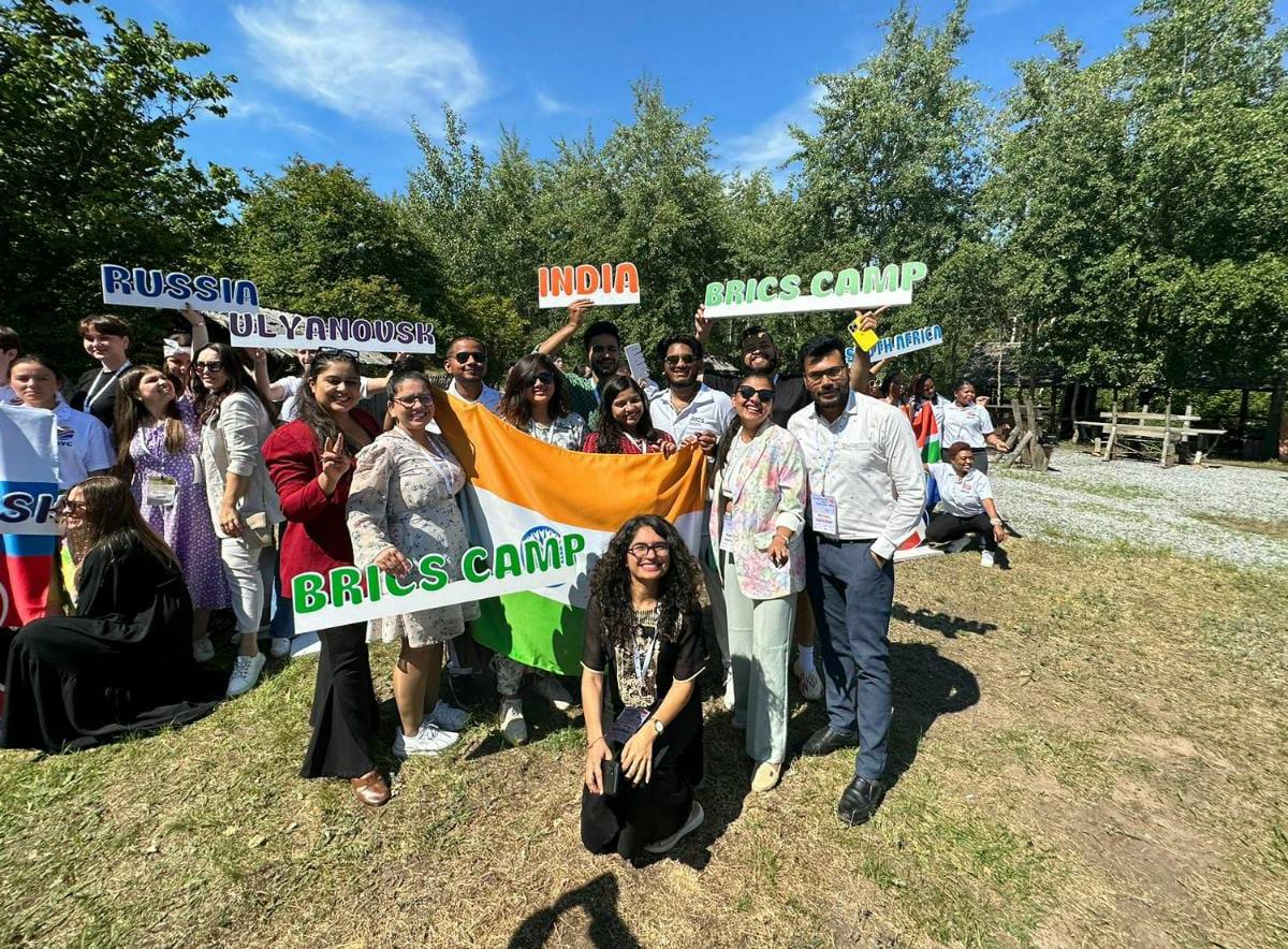 BRICS Youth camp delegation visits Lenin Memorial House - www.lokmattimes.com