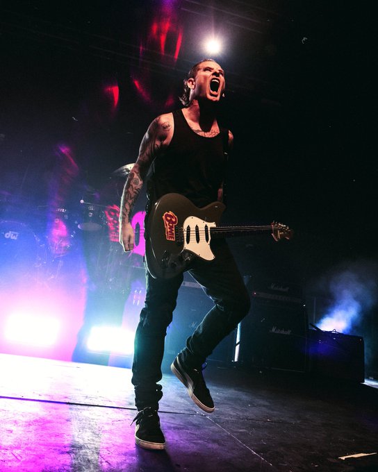 Slipknot singer Corey Taylor says he won't be able to maintain vocal ...